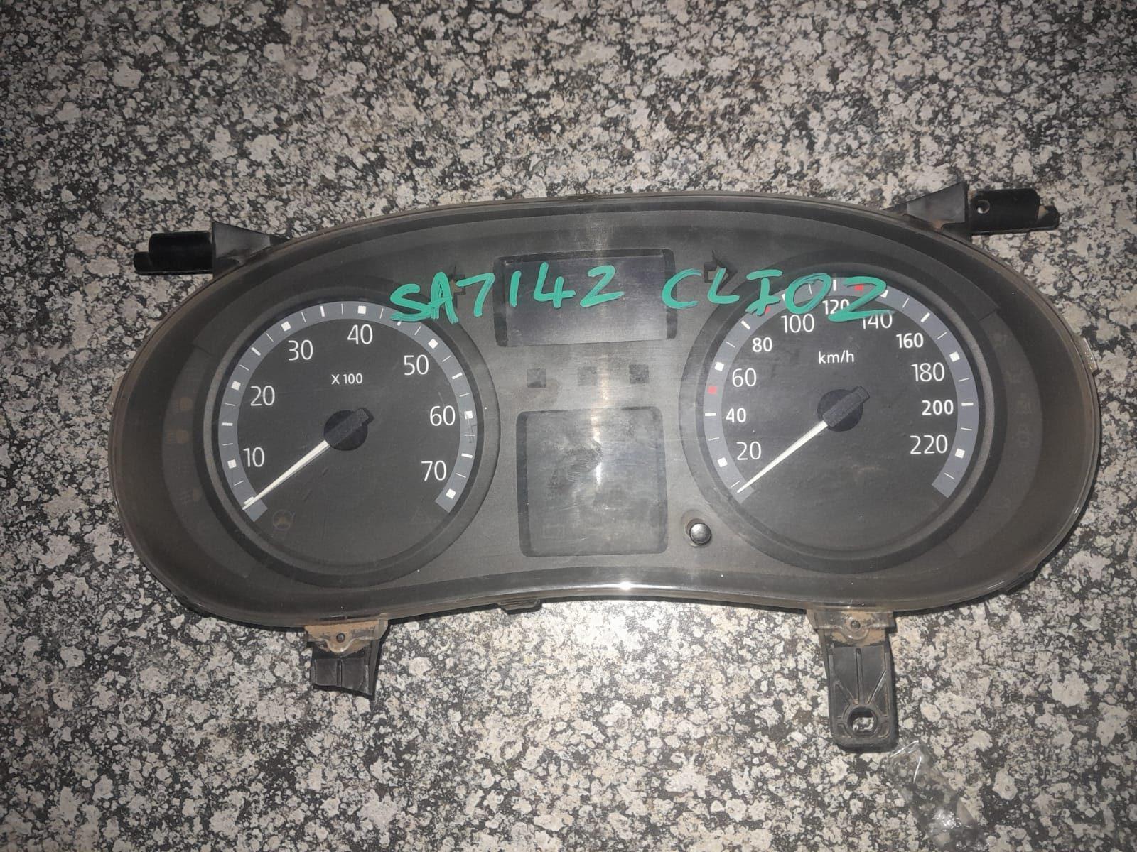 RENAULT CLIO 2 CLUSTER - USED